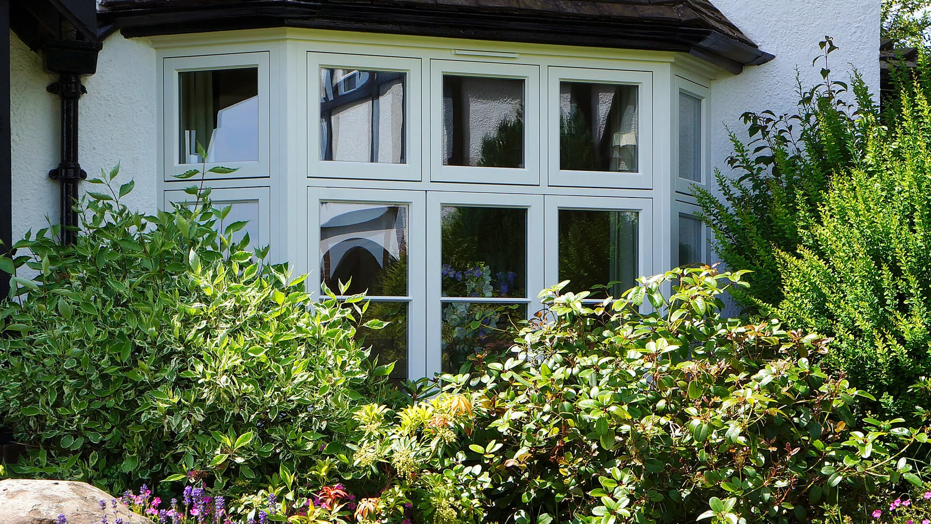 Flush Windows | UPVC, Aluminium & Timber Flush Windows from Eden Windows