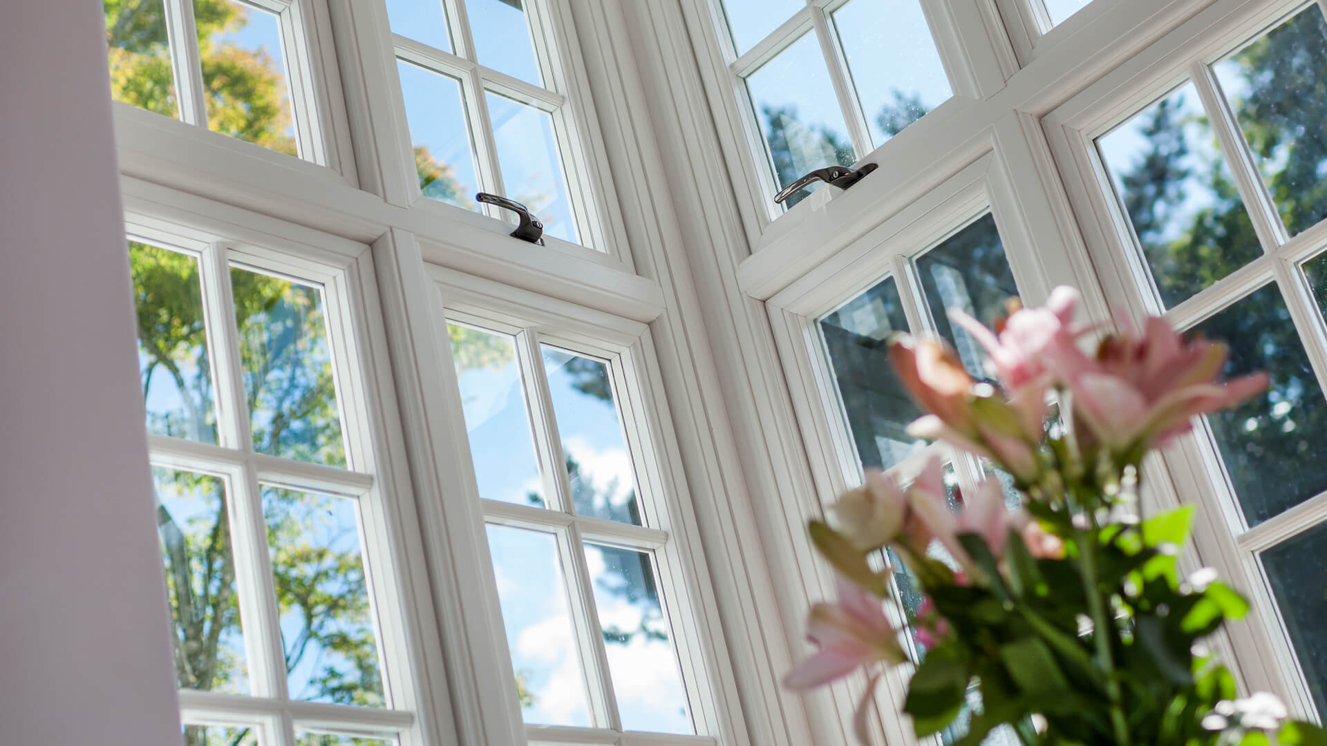 Residence 9 Windows | Residence R7 & R2 Windows from Eden Windows in Kent