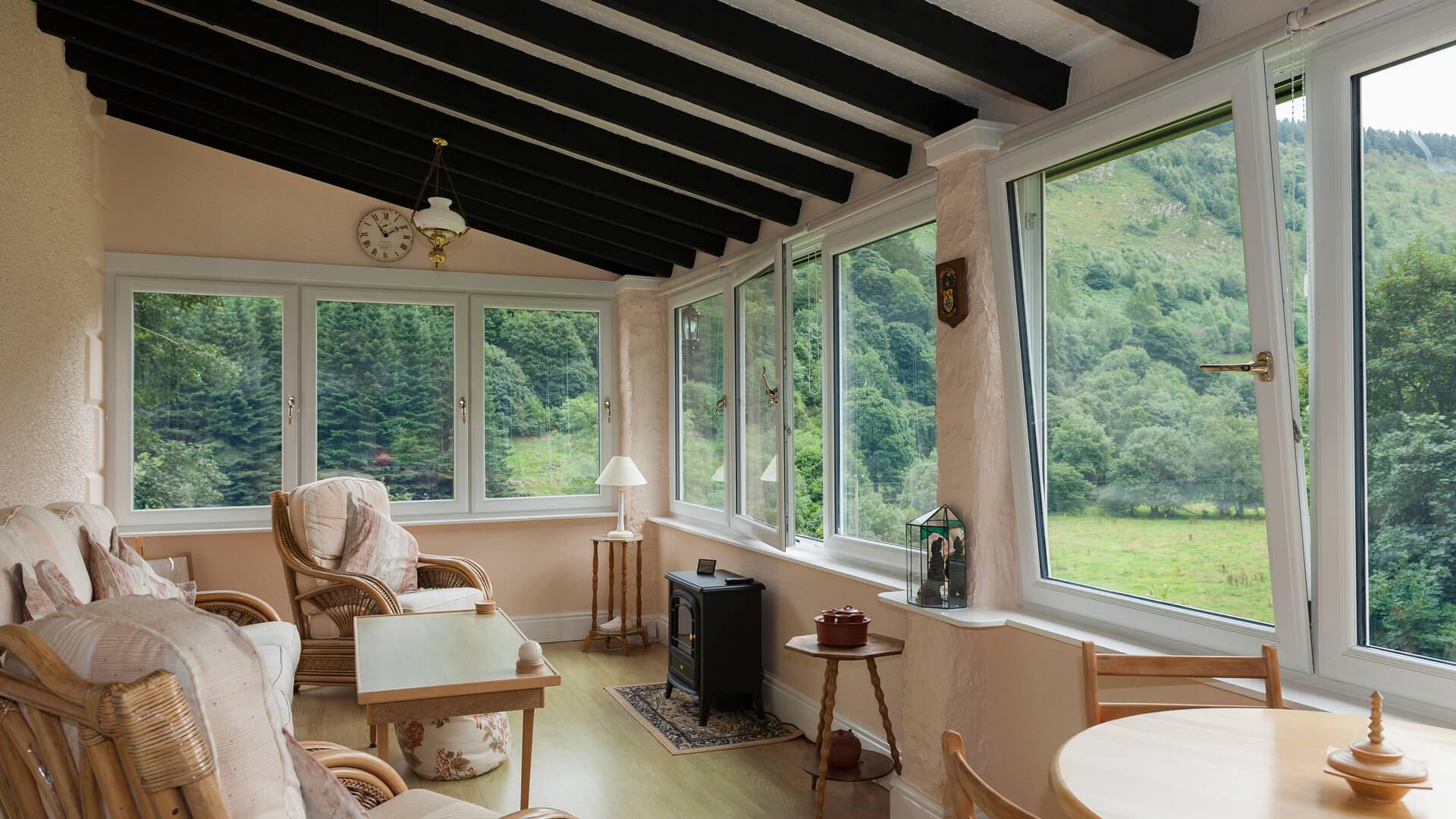 Tilt & Turn Windows Kent | Replacement Tilt & Turn UPVC Windows from ...